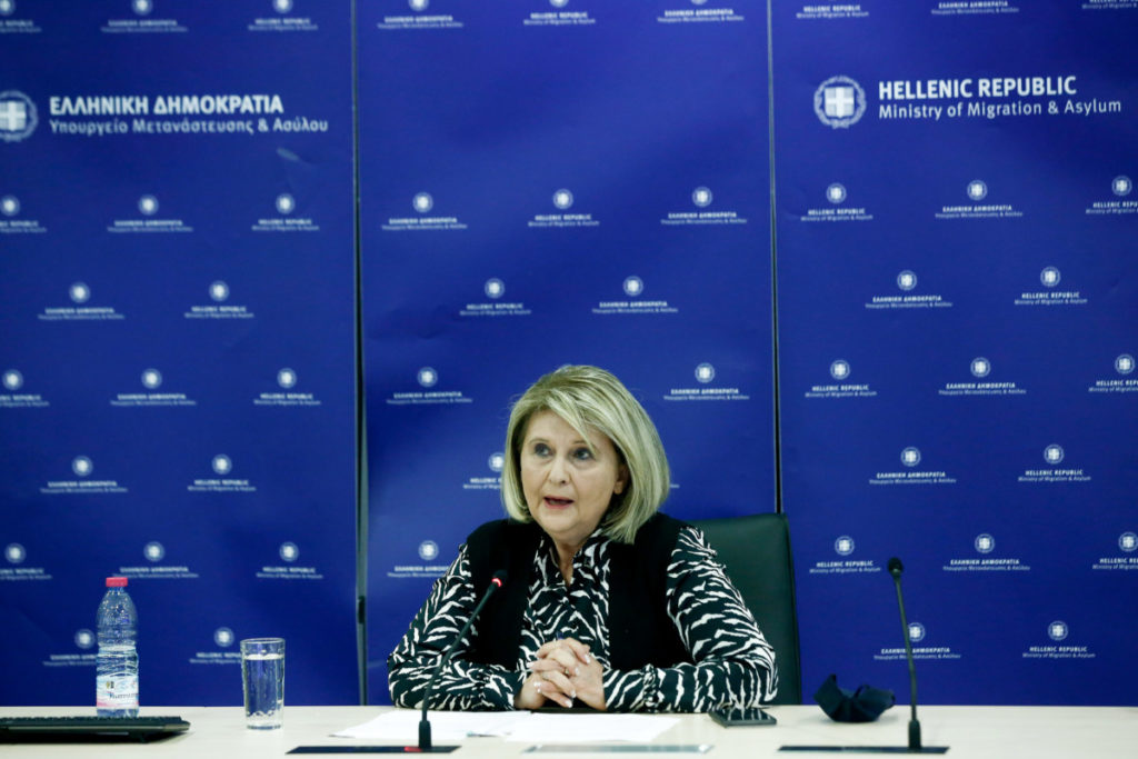 Σοφία Βούλτεψη για Ασυνόδευτα ανήλικα: «Η συνεργασία δείχνει τον δρόμο ...