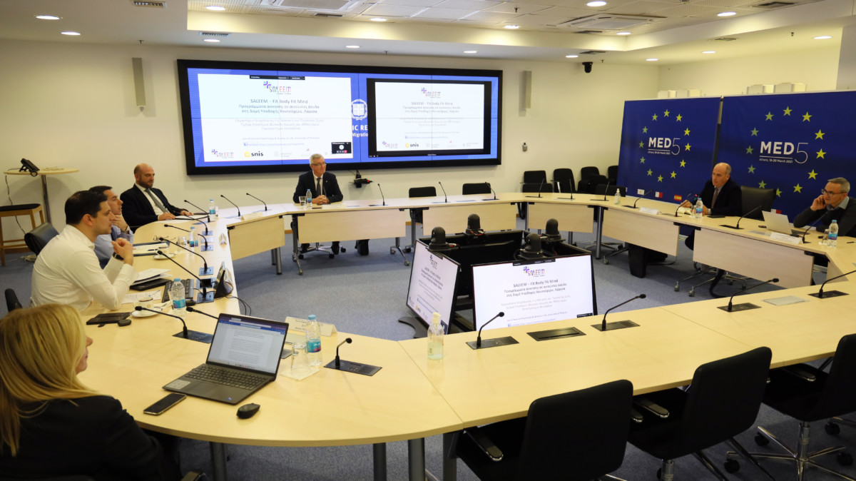 Συνάντηση του Υπουργού Μετανάστευσης και Ασύλου, κ. Νότη Μηταράκη, με ...