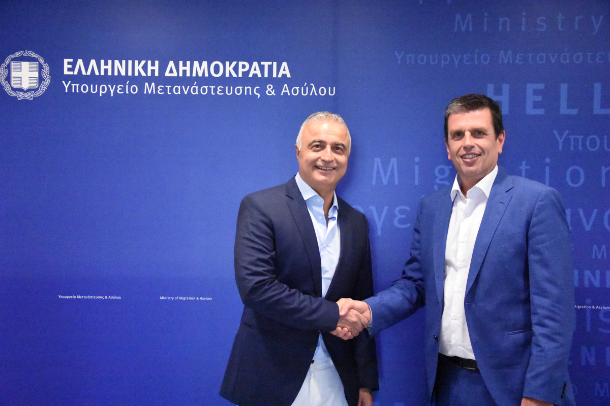 Συνάντηση του Υπουργού Μετανάστευσης και Ασύλου, κ. Δημήτρη Καιρίδη με ...