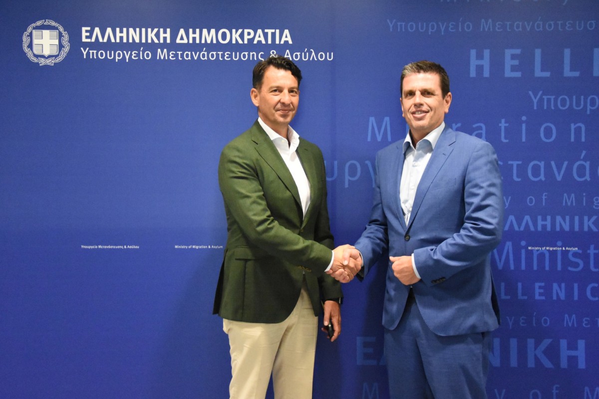 Συνάντηση του Δ. Καιρίδη με τον Δήμαρχο Ζηρού | Υπουργείο Μετανάστευσης ...