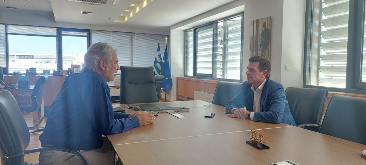 Συνάντηση του κ. Δημήτρη Καιρίδη με τον νέο Υπουργό Ναυτιλίας και ...