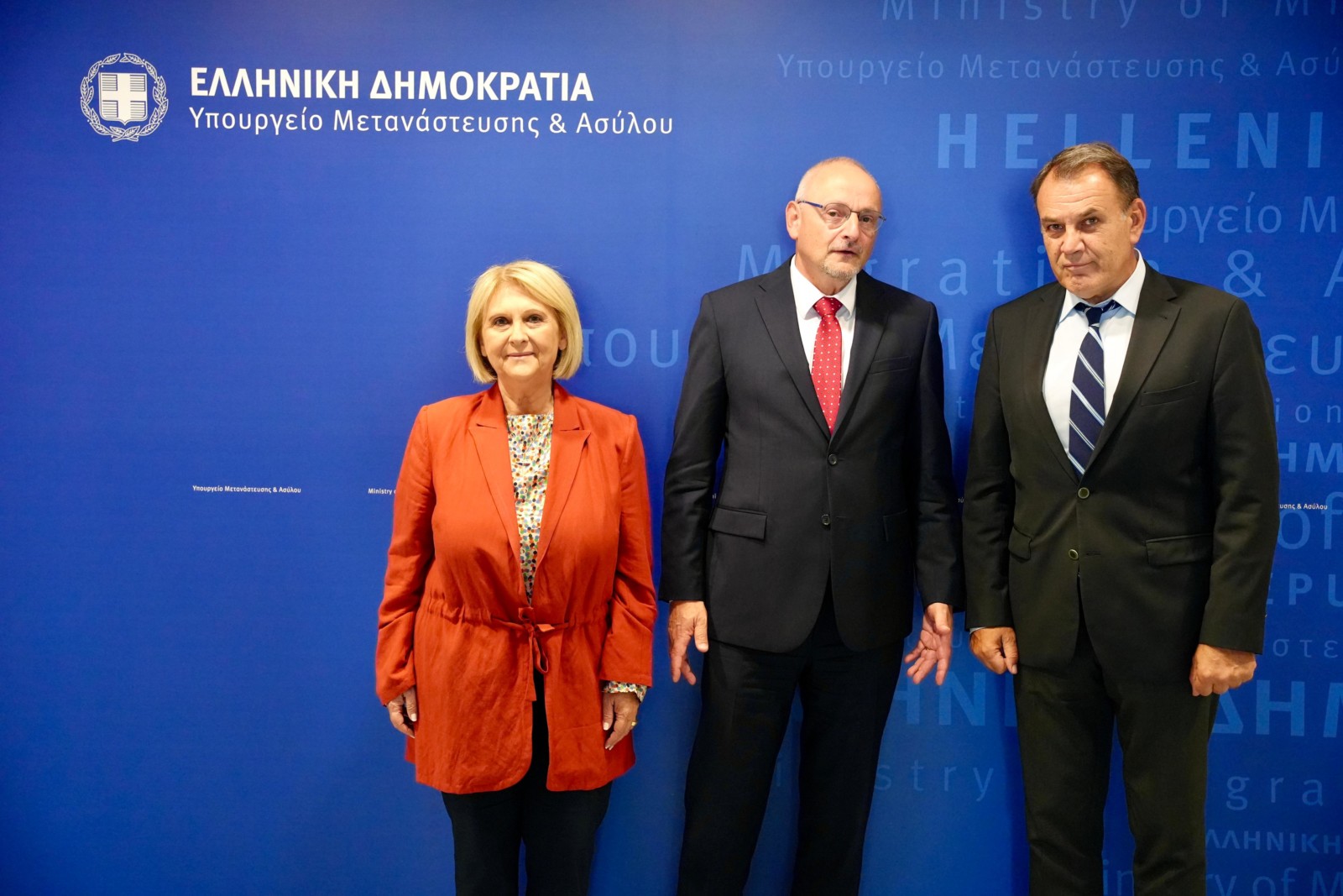 Συνάντηση Υπουργού Μετανάστευσης και Ασύλου, Ν. Παναγιωτόπουλου και ...