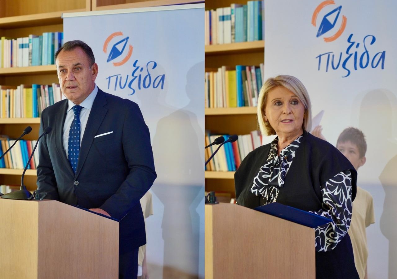 Ο Υπουργός Μετανάστευσης και Ασύλου, κ. Ν. Παναγιωτόπουλος και η ...