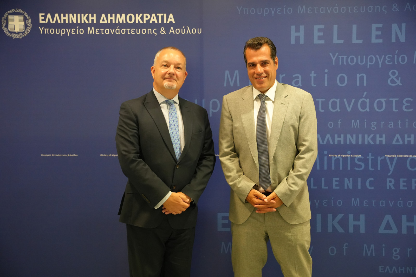 Συνάντηση του Υπουργού Μετανάστευσης και Ασύλου, κ. Θάνου Πλεύρη, με ...